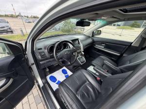 Lexus RX 400h 2007 in Siauliai, with an engine capacity of 3.31 L and mileage of 275 thousand km for 5990 €, photo 13 on AUTOMOTO.COM.LV