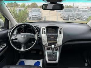 Lexus RX 400h 2007 in Siauliai, with an engine capacity of 3.31 L and mileage of 275 thousand km for 5990 €, photo 21 on AUTOMOTO.COM.LV