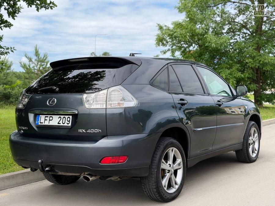 Lexus RX 400h 2008 in Kaunas, with an engine capacity of 3.30 L and mileage of 312 thousand km for 5000 €, photo 5 on AUTOMOTO.COM.LV