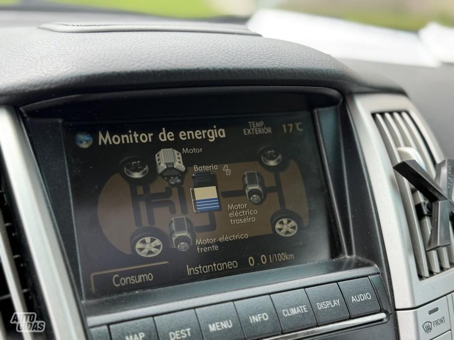 Lexus RX 400h 2008 in Kaunas, with an engine capacity of 3.30 L and mileage of 312 thousand km for 5000 €, photo 17 on AUTOMOTO.COM.LV