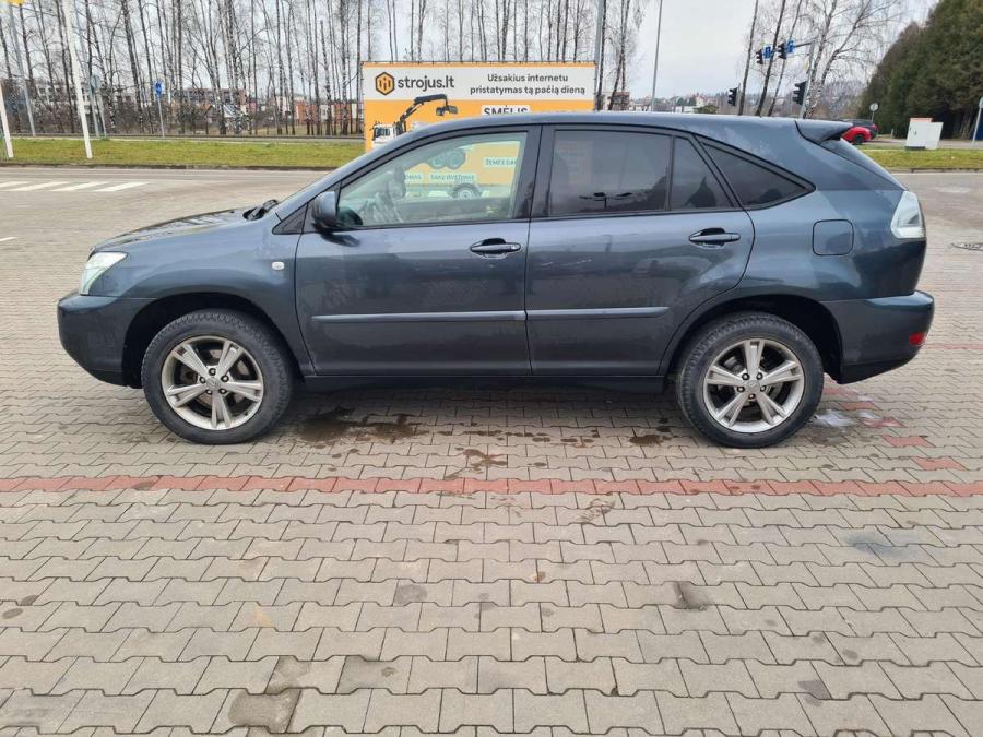Pelēks Lexus RX 400h 2005 Viļņa, ar dzinēja tilpumu 3.30 L un nobraukumu 264 tūkst. km par 4500 €, foto 6 vietnē AUTOMOTO.COM.LV