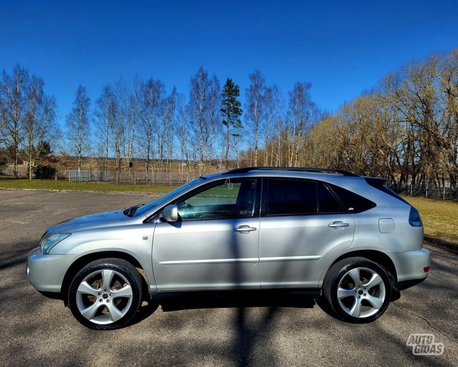 Pelēks Lexus RX 400h 2005 Šauļi, ar dzinēja tilpumu 3.30 L un nobraukumu 385 tūkst. km par 4950 €, foto 4 vietnē AUTOMOTO.COM.LV