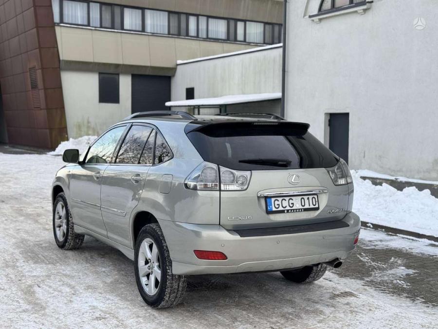 Grey Lexus RX 400h 2006 in Klaipeda, with an engine capacity of 3.31 L and mileage of 205 thousand km for 4950 €, photo 4 on AUTOMOTO.COM.LV