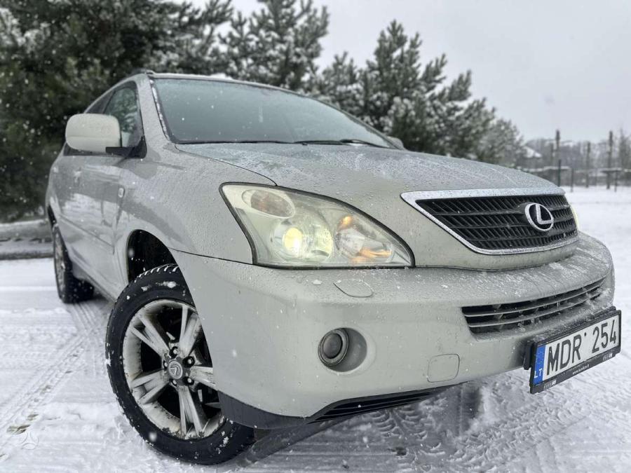 Grey Lexus RX 400h 2006 in Vilnius, with an engine capacity of 3.31 L and mileage of 422 thousand km for 2500 €, photo 5 on AUTOMOTO.COM.LV