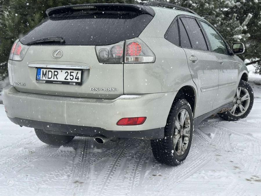 Grey Lexus RX 400h 2006 in Vilnius, with an engine capacity of 3.31 L and mileage of 422 thousand km for 2500 €, photo 10 on AUTOMOTO.COM.LV