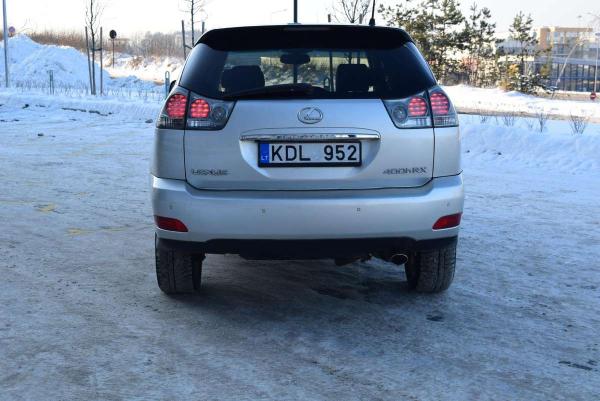 Grey Lexus RX 400h 2006 in Vilnius, with an engine capacity of 3.31 L and mileage of 277 thousand km for 5555 €, photo 6 on AUTOMOTO.COM.LV
