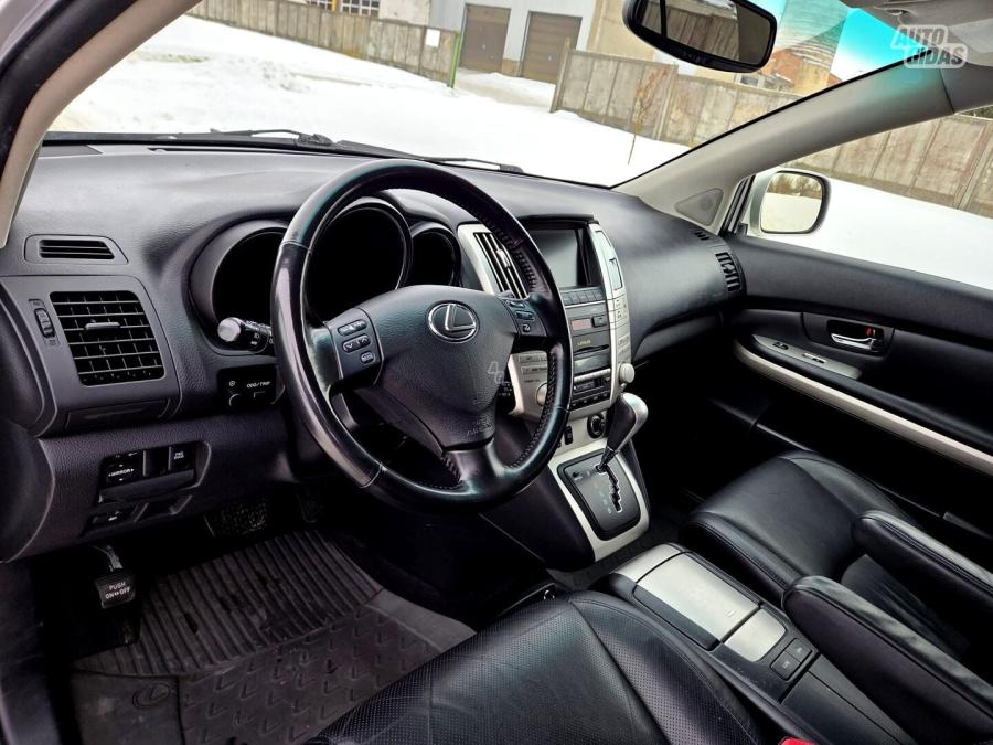 Pelēks Lexus RX 400h 2006 Viļņa, ar dzinēja tilpumu 3.30 L un nobraukumu 280 tūkst. km par 4500 €, foto 23 vietnē AUTOMOTO.COM.LV