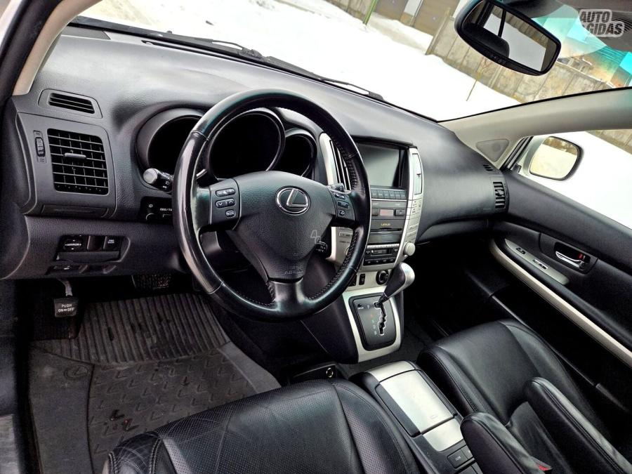 Pelēks Lexus RX 400h 2006 Viļņa, ar dzinēja tilpumu 3.30 L un nobraukumu 280 tūkst. km par 4500 €, foto 29 vietnē AUTOMOTO.COM.LV