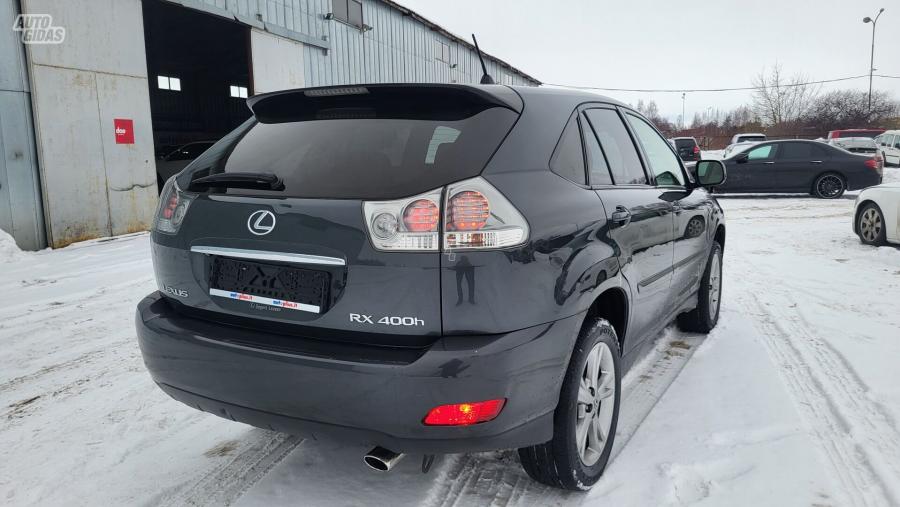 Pelēks Lexus RX 400h 2006 Šauļi, ar dzinēja tilpumu 3.30 L un nobraukumu 284 tūkst. km par 6250 €, foto 8 vietnē AUTOMOTO.COM.LV