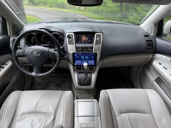 Pelēks Lexus RX 400h 2006 Viļņa, ar dzinēja tilpumu 3.31 L un nobraukumu 336 tūkst. km par 3600 €, foto 10 vietnē AUTOMOTO.COM.LV