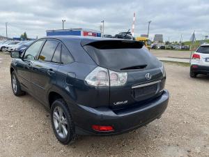 Grey Lexus RX 400h 2006 in Vilnius, with an engine capacity of 3.31 L and mileage of 336 thousand km for 3900 €, photo 6 on AUTOMOTO.COM.LV