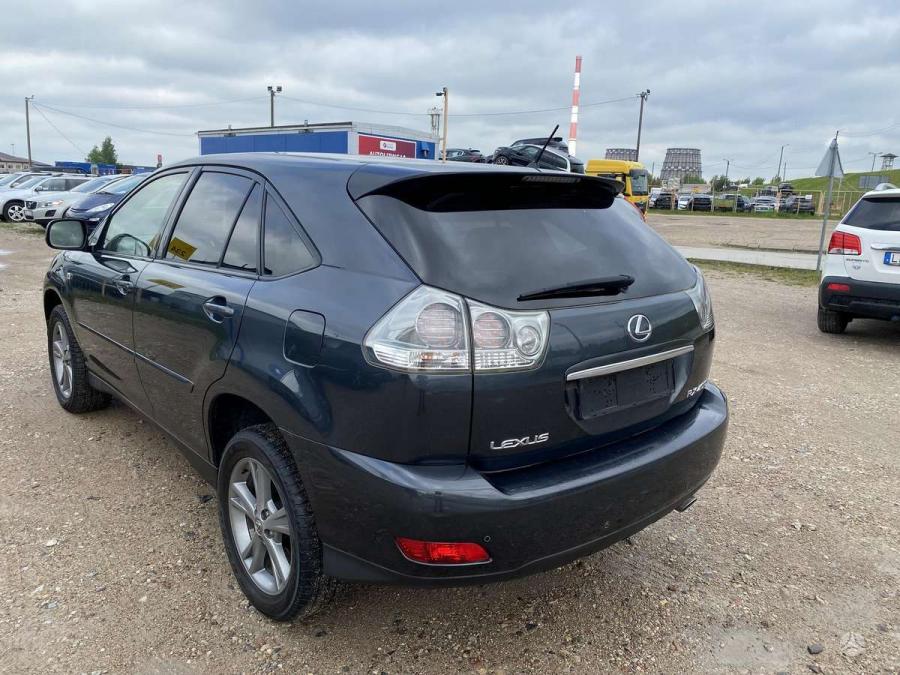 Grey Lexus RX 400h 2006 in Vilnius, with an engine capacity of 3.31 L and mileage of 336 thousand km for 3900 €, photo 6 on AUTOMOTO.COM.LV