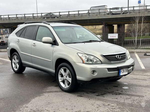 Grey Lexus RX 400h 2006 in Vilnius, with an engine capacity of 0.00 L and mileage of 290 thousand km for 3700 €, photo 3 on AUTOMOTO.COM.LV