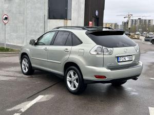 Grey Lexus RX 400h 2006 in Vilnius, with an engine capacity of 0.00 L and mileage of 290 thousand km for 3700 €, photo 8 on AUTOMOTO.COM.LV