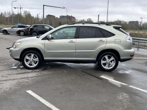 Grey Lexus RX 400h 2006 in Vilnius, with an engine capacity of 0.00 L and mileage of 290 thousand km for 3700 €, photo 9 on AUTOMOTO.COM.LV