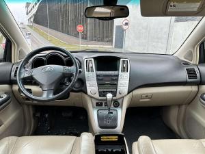 Grey Lexus RX 400h 2006 in Vilnius, with an engine capacity of 0.00 L and mileage of 290 thousand km for 3700 €, photo 14 on AUTOMOTO.COM.LV