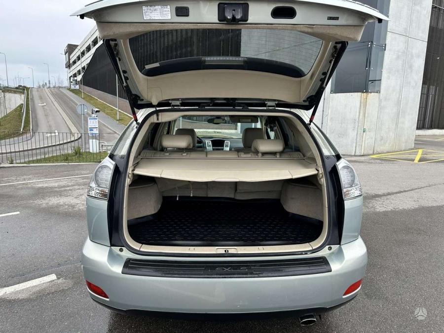 Grey Lexus RX 400h 2006 in Vilnius, with an engine capacity of 0.00 L and mileage of 290 thousand km for 3700 €, photo 15 on AUTOMOTO.COM.LV