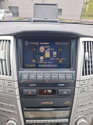 Pelēks Lexus RX 400h 2006 Vilkaviškis, ar dzinēja tilpumu 3.30 L un nobraukumu 317 tūkst. km par 4400 €, foto 10 vietnē AUTOMOTO.COM.LV
