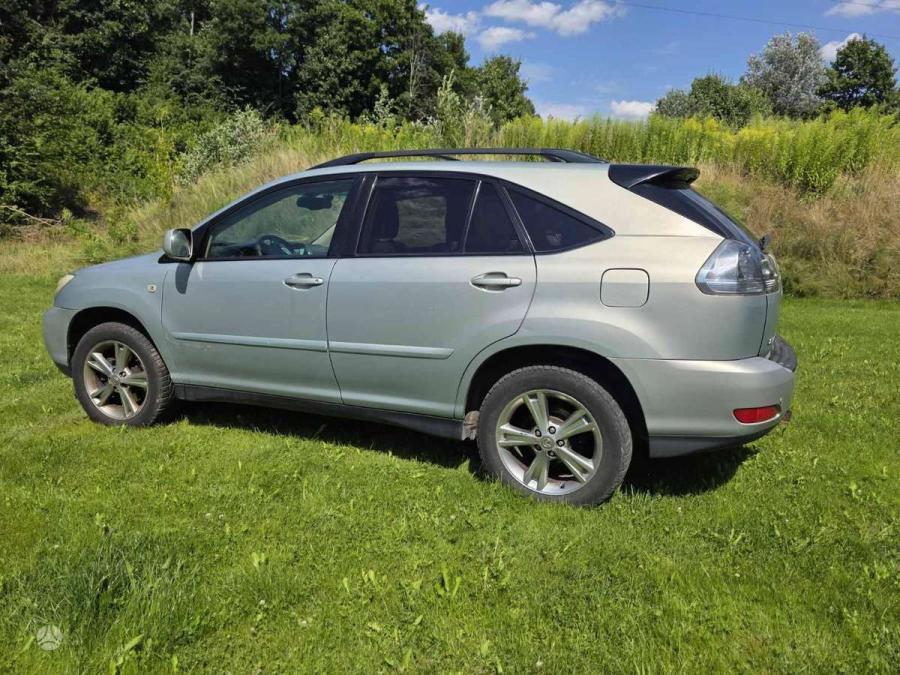 Pelēks Lexus RX 400h 2006 Viļņa, ar dzinēja tilpumu 3.31 L un nobraukumu 299 tūkst. km par 3200 €, foto 9 vietnē AUTOMOTO.COM.LV