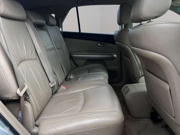 Pelēks Lexus RX 400h 2006 Kauņa, ar dzinēja tilpumu 3.30 L un nobraukumu 324 tūkst. km par 4999 €, foto 9 vietnē AUTOMOTO.COM.LV