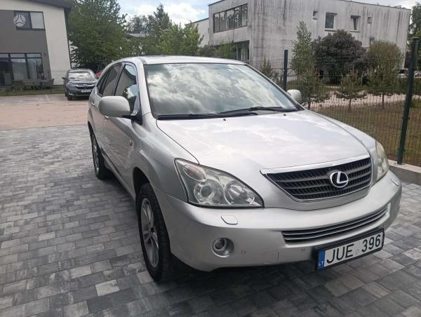 Pelēks Lexus RX 400h 2006 Viļņa, ar dzinēja tilpumu 3.30 L un nobraukumu 380 tūkst. km par 4400 €, foto 4 vietnē AUTOMOTO.COM.LV