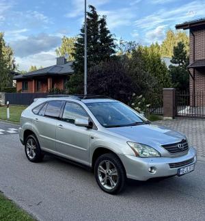 Pelēks Lexus RX 400h 2006 Viļņa, ar dzinēja tilpumu 3.30 L un nobraukumu 320 tūkst. km par 3550 €, foto  vietnē AUTOMOTO.COM.LV