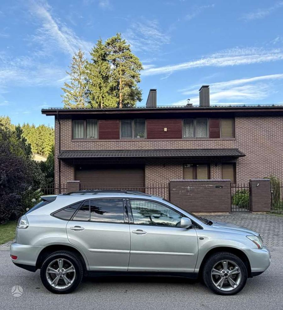 Pelēks Lexus RX 400h 2006 Viļņa, ar dzinēja tilpumu 3.30 L un nobraukumu 320 tūkst. km par 3550 €, foto 7 vietnē AUTOMOTO.COM.LV