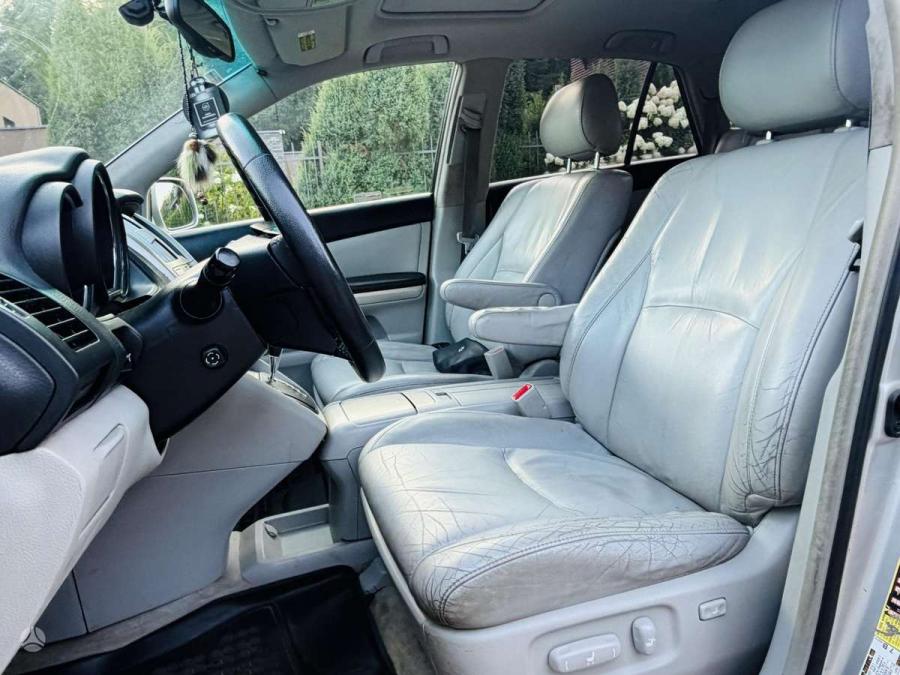 Pelēks Lexus RX 400h 2006 Viļņa, ar dzinēja tilpumu 3.30 L un nobraukumu 320 tūkst. km par 3550 €, foto 14 vietnē AUTOMOTO.COM.LV