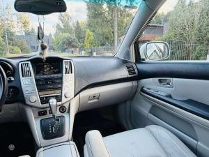 Pelēks Lexus RX 400h 2006 Viļņa, ar dzinēja tilpumu 3.30 L un nobraukumu 320 tūkst. km par 3550 €, foto 18 vietnē AUTOMOTO.COM.LV