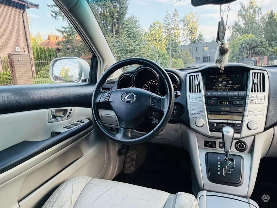 Pelēks Lexus RX 400h 2006 Viļņa, ar dzinēja tilpumu 3.30 L un nobraukumu 320 tūkst. km par 3550 €, foto 20 vietnē AUTOMOTO.COM.LV