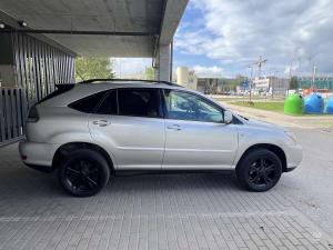 Pelēks Lexus RX 400h 2006 Viļņa, ar dzinēja tilpumu 3.30 L un nobraukumu 340 tūkst. km par 2950 €, foto 5 vietnē AUTOMOTO.COM.LV