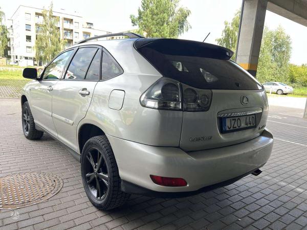 Pelēks Lexus RX 400h 2006 Viļņa, ar dzinēja tilpumu 3.30 L un nobraukumu 340 tūkst. km par 2950 €, foto 7 vietnē AUTOMOTO.COM.LV