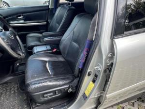 Pelēks Lexus RX 400h 2006 Viļņa, ar dzinēja tilpumu 3.30 L un nobraukumu 340 tūkst. km par 2950 €, foto 10 vietnē AUTOMOTO.COM.LV