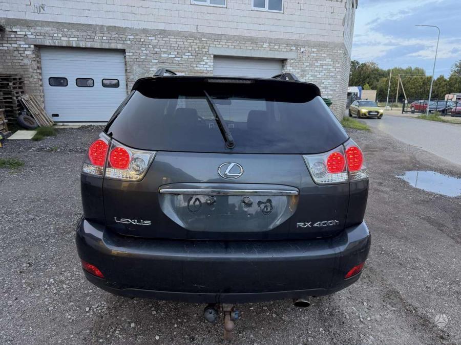 Grey Lexus RX 400h 2006 in Kaunas, with an engine capacity of 3.31 L and mileage of 353 thousand km for 3300 €, photo 6 on AUTOMOTO.COM.LV