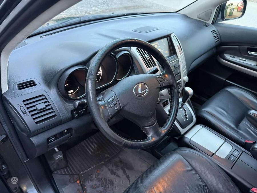 Grey Lexus RX 400h 2006 in Kaunas, with an engine capacity of 3.31 L and mileage of 353 thousand km for 3300 €, photo 15 on AUTOMOTO.COM.LV