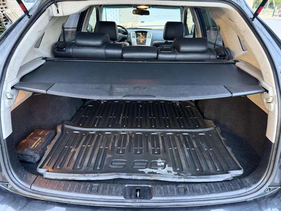 Grey Lexus RX 400h 2006 in Kaunas, with an engine capacity of 3.31 L and mileage of 353 thousand km for 3300 €, photo 18 on AUTOMOTO.COM.LV