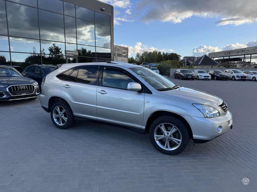 Grey Lexus RX 400h 2006 in Telschi, with an engine capacity of 3.31 L and mileage of 251 thousand km for 6700 €, photo 9 on AUTOMOTO.COM.LV
