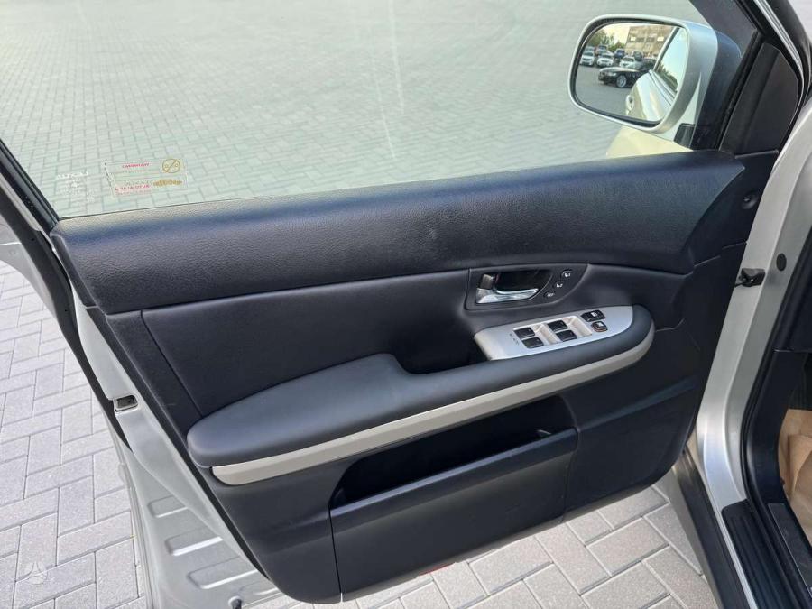Grey Lexus RX 400h 2006 in Telschi, with an engine capacity of 3.31 L and mileage of 251 thousand km for 6700 €, photo 18 on AUTOMOTO.COM.LV