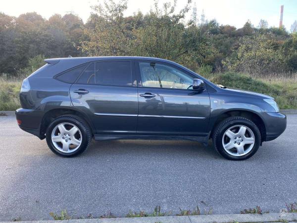 Grey Lexus RX 400h 2006 in Vilnius, with an engine capacity of 3.31 L and mileage of 270 thousand km for 6950 €, photo 7 on AUTOMOTO.COM.LV