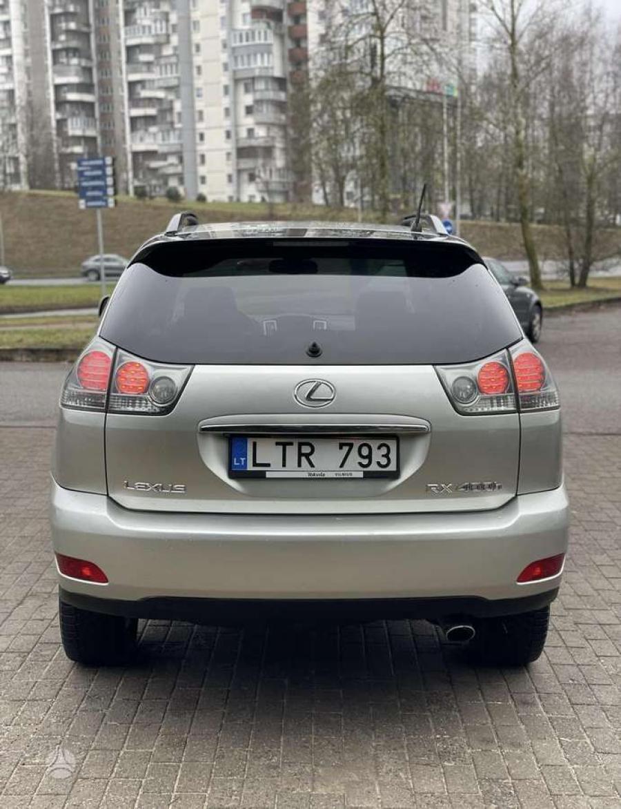Grey Lexus RX 400h 2007 in Vilnius, with an engine capacity of 0.00 L and mileage of 325 thousand km for 4600 €, photo 3 on AUTOMOTO.COM.LV