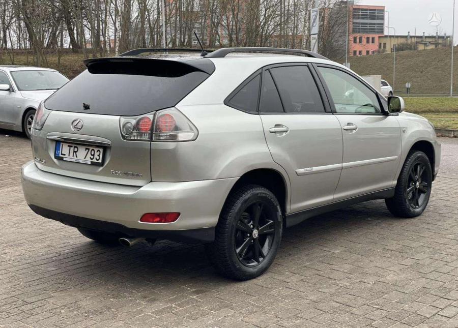 Grey Lexus RX 400h 2007 in Vilnius, with an engine capacity of 0.00 L and mileage of 325 thousand km for 4600 €, photo 5 on AUTOMOTO.COM.LV