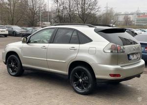 Grey Lexus RX 400h 2007 in Vilnius, with an engine capacity of 0.00 L and mileage of 325 thousand km for 4600 €, photo 6 on AUTOMOTO.COM.LV