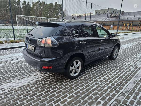 Pelēks Lexus RX 400h 2007 Viļņa, ar dzinēja tilpumu 3.31 L un nobraukumu 174 tūkst. km par 5200 €, foto 3 vietnē AUTOMOTO.COM.LV