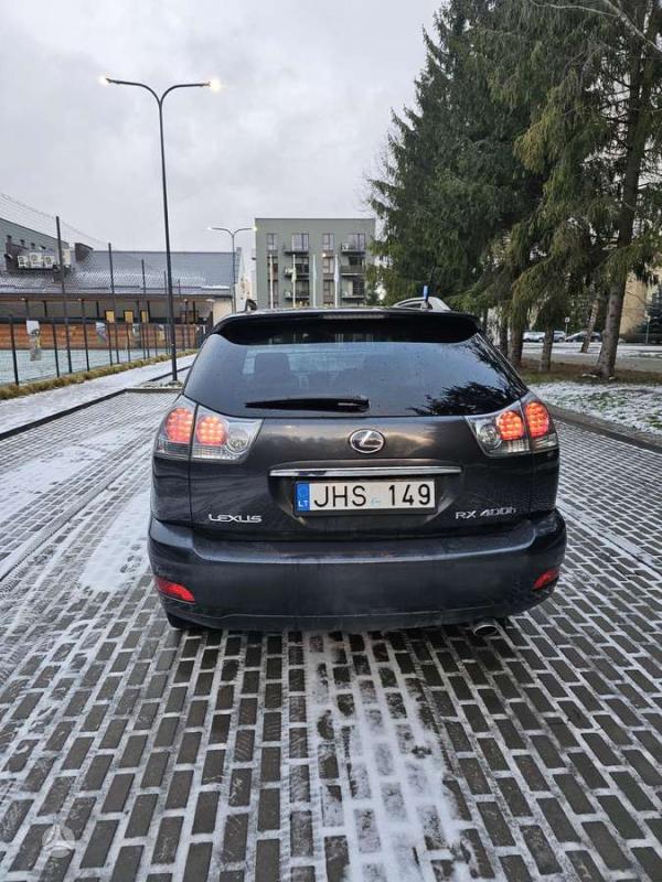 Pelēks Lexus RX 400h 2007 Viļņa, ar dzinēja tilpumu 3.31 L un nobraukumu 174 tūkst. km par 5200 €, foto 5 vietnē AUTOMOTO.COM.LV