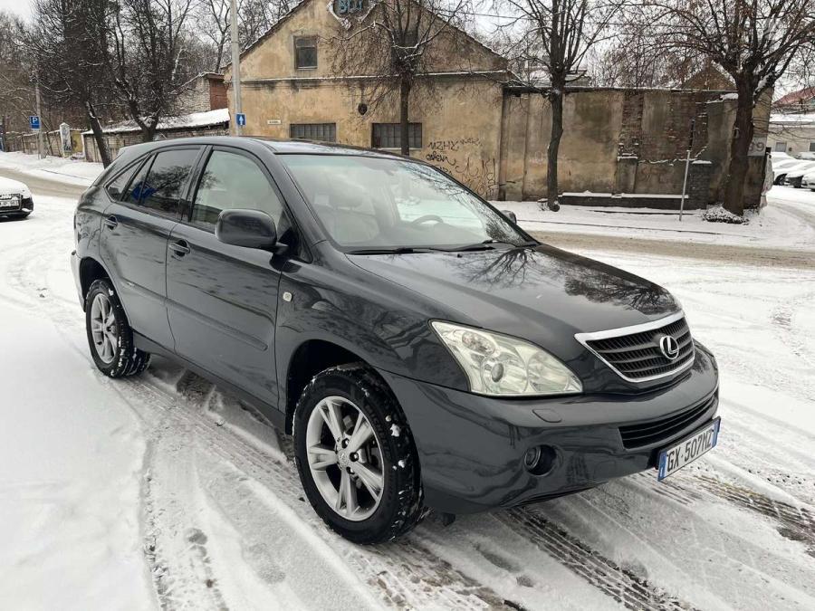 Grey Lexus RX 400h 2007 in Vilnius, with an engine capacity of 3.30 L and mileage of 262 thousand km for 6000 €, photo 1 on AUTOMOTO.COM.LV