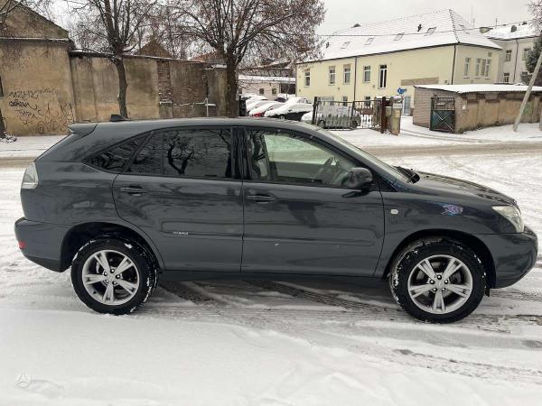 Pelēks Lexus RX 400h 2007 Viļņa, ar dzinēja tilpumu 3.30 L un nobraukumu 262 tūkst. km par 6000 €, foto 4 vietnē AUTOMOTO.COM.LV