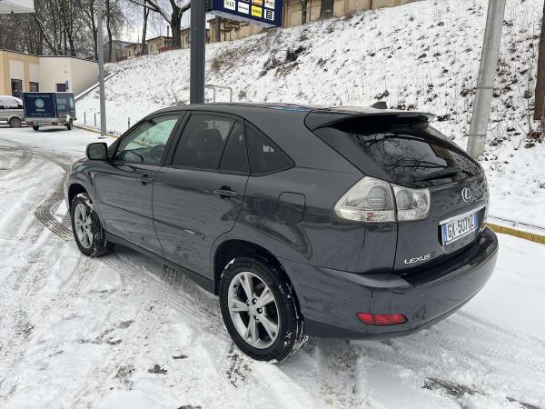 Pelēks Lexus RX 400h 2007 Viļņa, ar dzinēja tilpumu 3.30 L un nobraukumu 262 tūkst. km par 6000 €, foto 7 vietnē AUTOMOTO.COM.LV