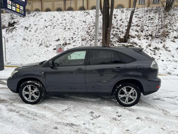 Pelēks Lexus RX 400h 2007 Viļņa, ar dzinēja tilpumu 3.30 L un nobraukumu 262 tūkst. km par 6000 €, foto 8 vietnē AUTOMOTO.COM.LV