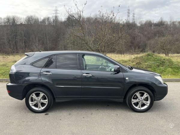 Grey Lexus RX 400h 2007 in Vilnius, with an engine capacity of 3.31 L and mileage of 338 thousand km for 6950 €, photo 4 on AUTOMOTO.COM.LV