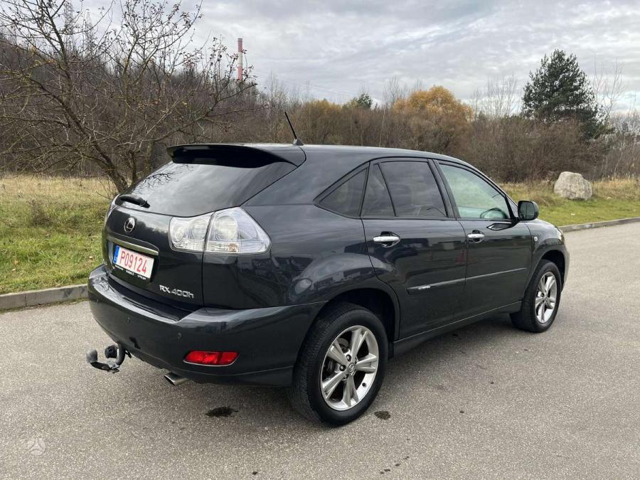 Pelēks Lexus RX 400h 2007 Viļņa, ar dzinēja tilpumu 3.31 L un nobraukumu 338 tūkst. km par 6950 €, foto 5 vietnē AUTOMOTO.COM.LV